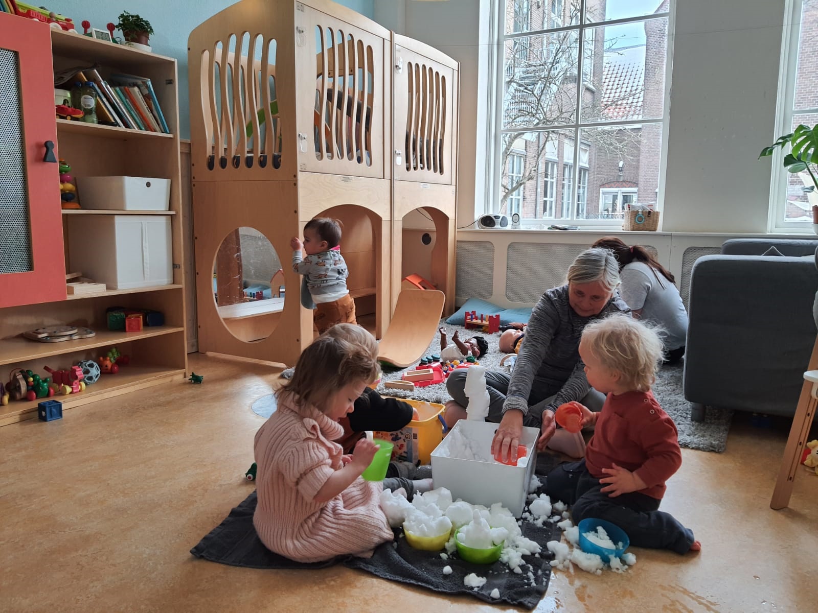 De kinderopvang is weer open; hoe verliep de opstart? - BMK